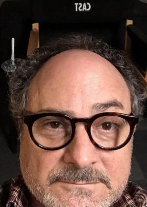 Kevin Pollak Height, Weight, Age, Girlfriend, Family, Facts, Biography