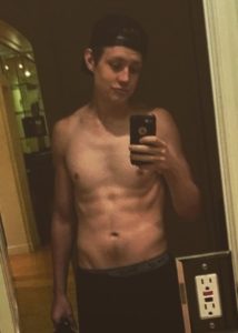 Aaron Doh Height, Weight, Age, Girlfriend, Family, Facts, Biography