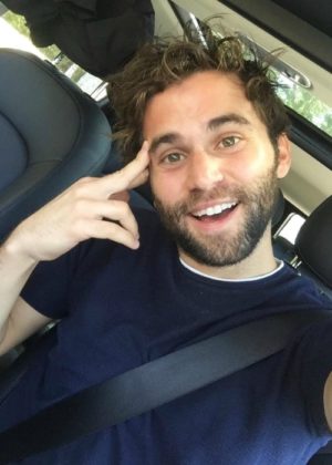 Jake Borelli Height, Weight, Age, Boyfriend, Family, Facts, Biography