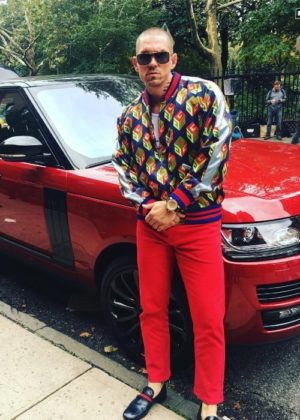 Steve Howey Height, Weight, Age, Spouse, Family, Facts, Biography