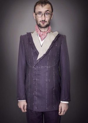 Tom Brooke Height, Weight, Age, Girlfriend, Family, Facts, Biography