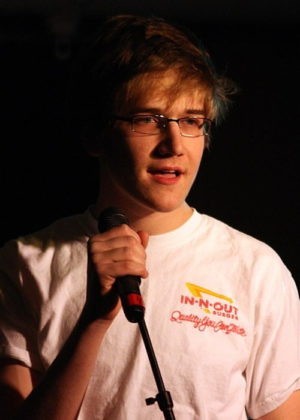 Bo Burnham Height, Weight, Age, Girlfriend, Family, Facts, Biography
