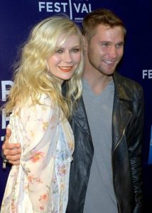 Brian Geraghty Height, Weight, Age, Girlfriend, Family, Facts, Biography