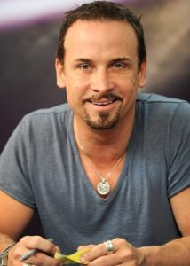Colin Cunningham Height, Weight, Age, Girlfriend, Family, Biography