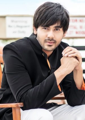 Randeep Rai Height, Weight, Age, Girlfriend, Family, Facts, Biography