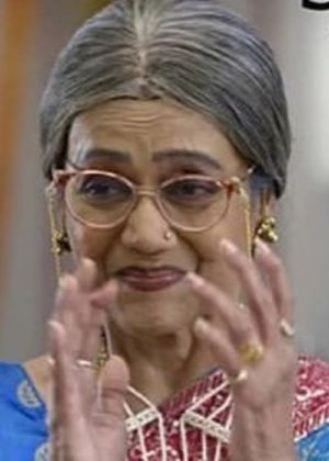 Jayshree T. Height, Weight, Age, Spouse, Children, Family, Biography