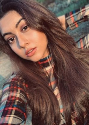 Reem Shaikh Height, Weight, Age, Boyfriend, Family, Facts, Biography