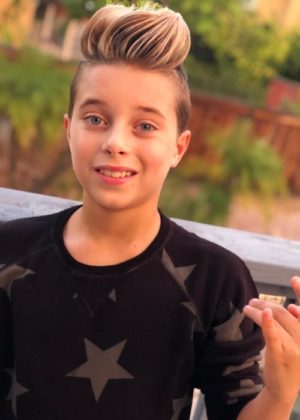 Gavin Magnus Height, Weight, Age, Girlfriend, Family, Biography