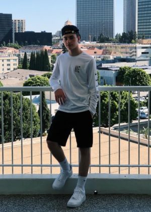 Isaac Kragten Height, Weight, Age, Girlfriend, Family, Facts, Biography