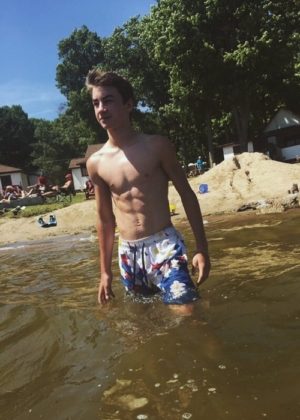 Isaac Kragten Height, Weight, Age, Girlfriend, Family, Facts, Biography