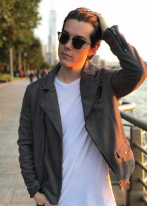 Jeremy Shada Height, Weight, Age, Girlfriend, Family, Facts, Biography
