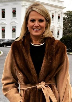 Martha MacCallum Height, Weight, Age, Spouse, Family, Facts, Biography