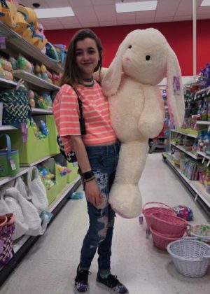 Ashley Boettcher Height, Weight, Age, Boyfriend, Family, Facts, Biography