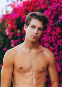 Ben Azelart Height, Weight, Age, Girlfriend, Family, Facts, Biography