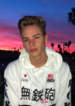 Caleb Burton Height, Weight, Age, Girlfriend, Family, Facts, Biography