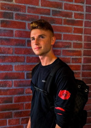 Infinite Lists Height, Weight, Age, Girlfriend, Facts, Biography