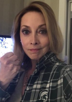 Sharon Lawrence Height, Weight, Age, Spouse, Family, Facts, Biography