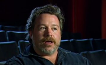 Tom Hulce Height, Weight, Age, Girlfriend, Family, Facts, Biography