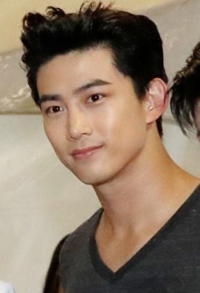 Taecyeon Height, Weight, Age, Girlfriend, Family, Facts, Biography