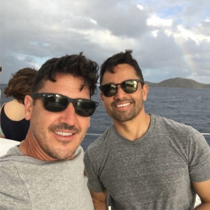 Jonathan Knight Height, Weight, Age, Boyfriend, Family, Facts, Biography