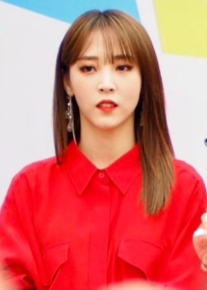 Moonbyul Height, Weight, Age, Boyfriend, Family, Facts, Biography