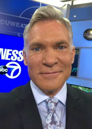 Sam Champion Height, Weight, Age, Spouse, Family, Facts, Biography