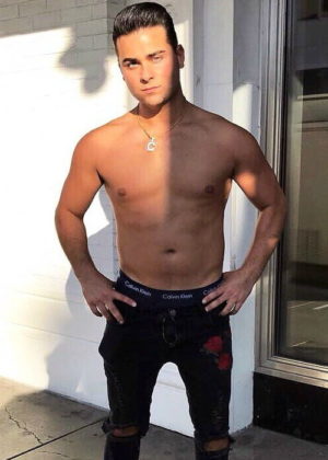 Coby Persin Height, Weight, Age, Girlfriend, Family, Facts, Biography