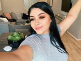 Crystal Breeze Height, Weight, Age, Boyfriend, Family, Facts, Biography