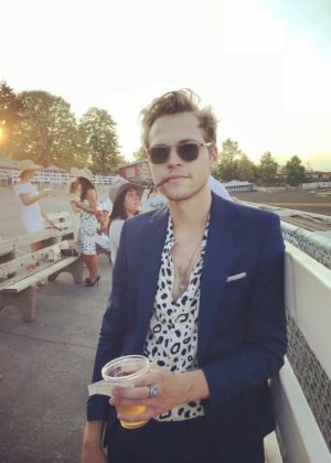 Alexander Calvert Height, Weight, Age, Girlfriend, Family, Facts, Biography