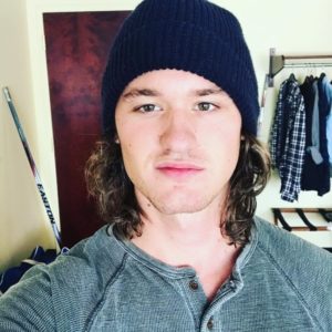 Dylan Playfair Height, Weight, Age, Girlfriend, Family, Facts, Biography