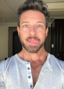 Ian Bohen Height, Weight, Age, Girlfriend, Family, Facts, Biography