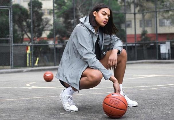 Liz Cambage Height, Weight, Age, Boyfriend, Family, Biography