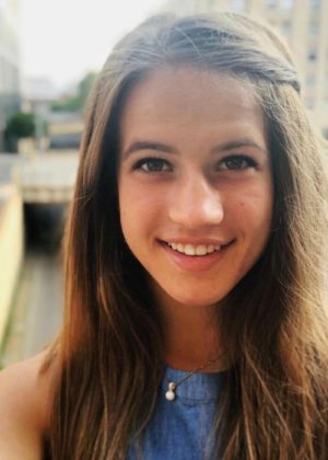 Shari Franke Height, Weight, Age, Boyfriend, Family, Facts, Biography