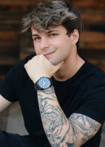 Austin Felt Height, Weight, Age, Girlfriend, Family, Facts, Biography