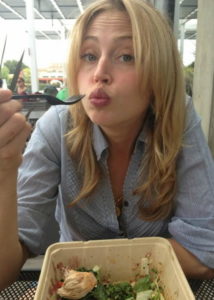 Estella Warren Height, Weight, Age, Boyfriend, Family, Facts, Biography