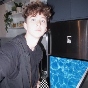 Miles McKenna Height, Weight, Age, Boyfriend, Family, Facts, Biography