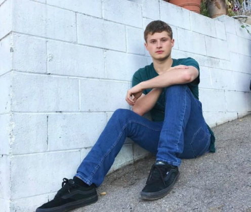 Graser10 Height, Weight, Age, Girlfriend, Family, Facts, Biography