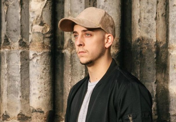 Isaac Lupien Height, Weight, Age, Girlfriend, Family, Facts, Biography