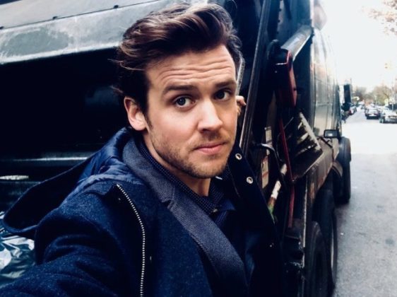 Jack Cutmore-Scott Height, Weight, Age, Girlfriend, Family, Biography