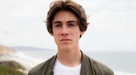 Kevin Perry Height, Weight, Age, Girlfriend, Family, Facts, Biography