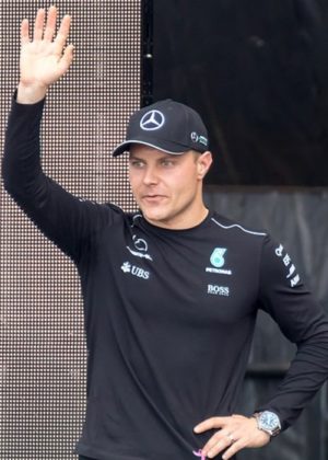 Valtteri Bottas Height, Weight, Age, Spouse, Family, Facts, Biography
