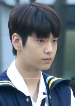 Choi Soo-bin Height, Weight, Age, Girlfriend, Family, Facts, Biography