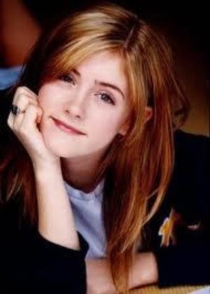 Courtney Jines Height, Weight, Age, Boyfriend, Family, Facts, Biography