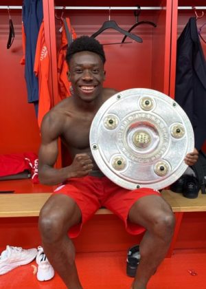 Alphonso Davies Height, Weight, Age, Girlfriend, Family, Facts, Biography