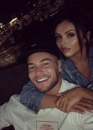 Chris Hughes Height, Weight, Age, Girlfriend, Family, Facts, Biography