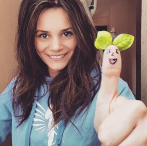 Joyce Ilg Height, Weight, Age, Boyfriend, Family, Facts, Biography