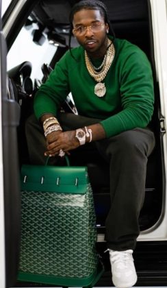 Pop Smoke Height, Weight, Age, Girlfriend, Family, Facts, Biography