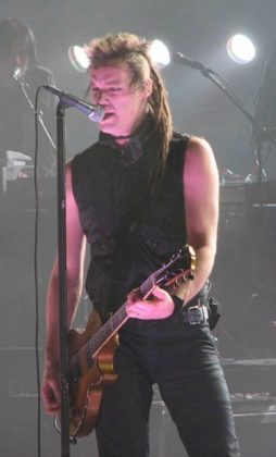 Robin Finck Height, Weight, Age, Spouse, Family, Facts, Biography