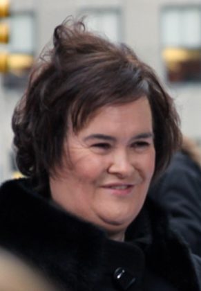 Susan Boyle Height, Weight, Age, Boyfriend, Family, Facts, Biography