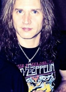 Eric Singer Height, Weight, Age, Girlfriend, Family, Facts, Biography